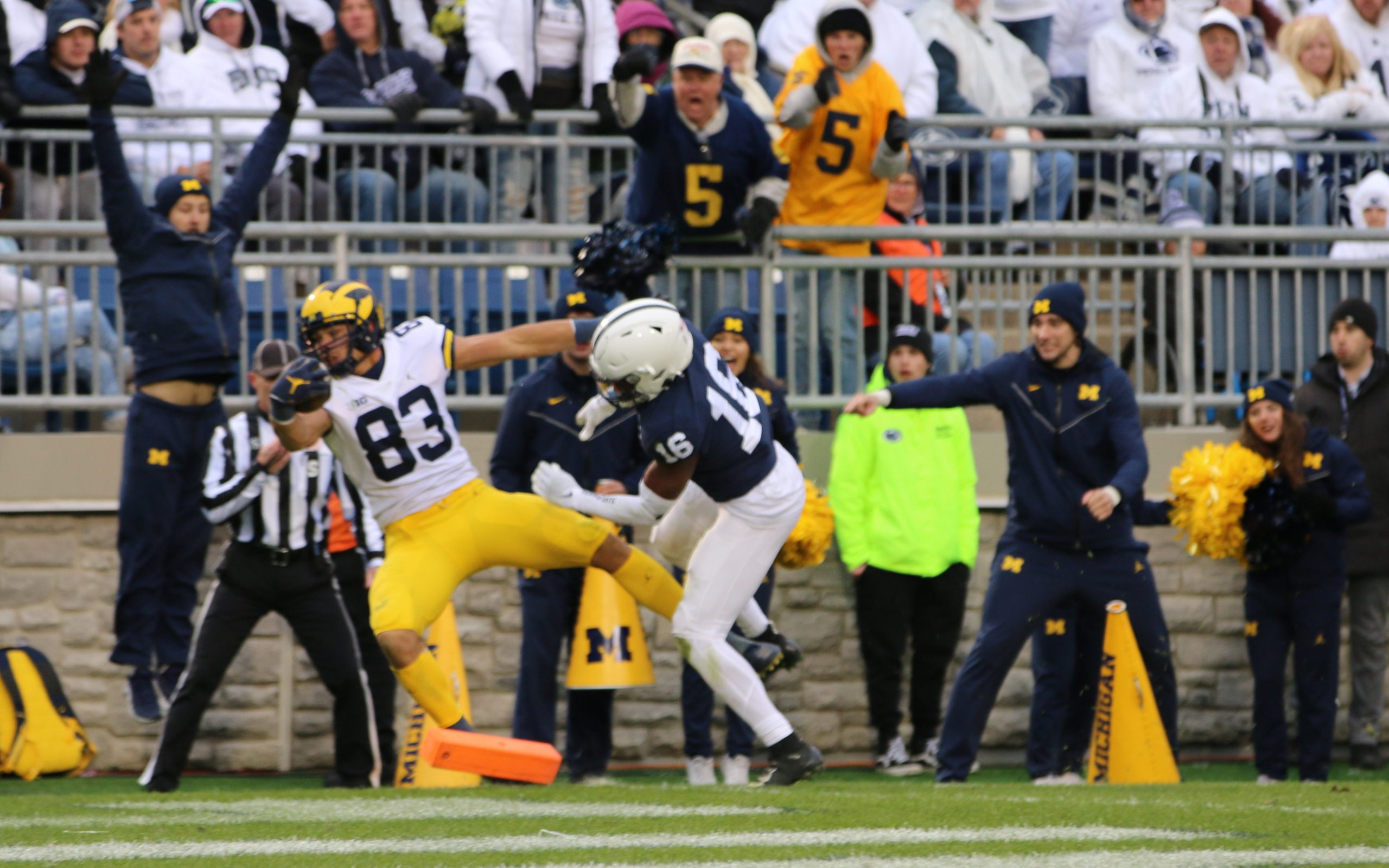 2021 Michigan Football -- Playbook -- Victory -- Erick All 47 Yard TD ...