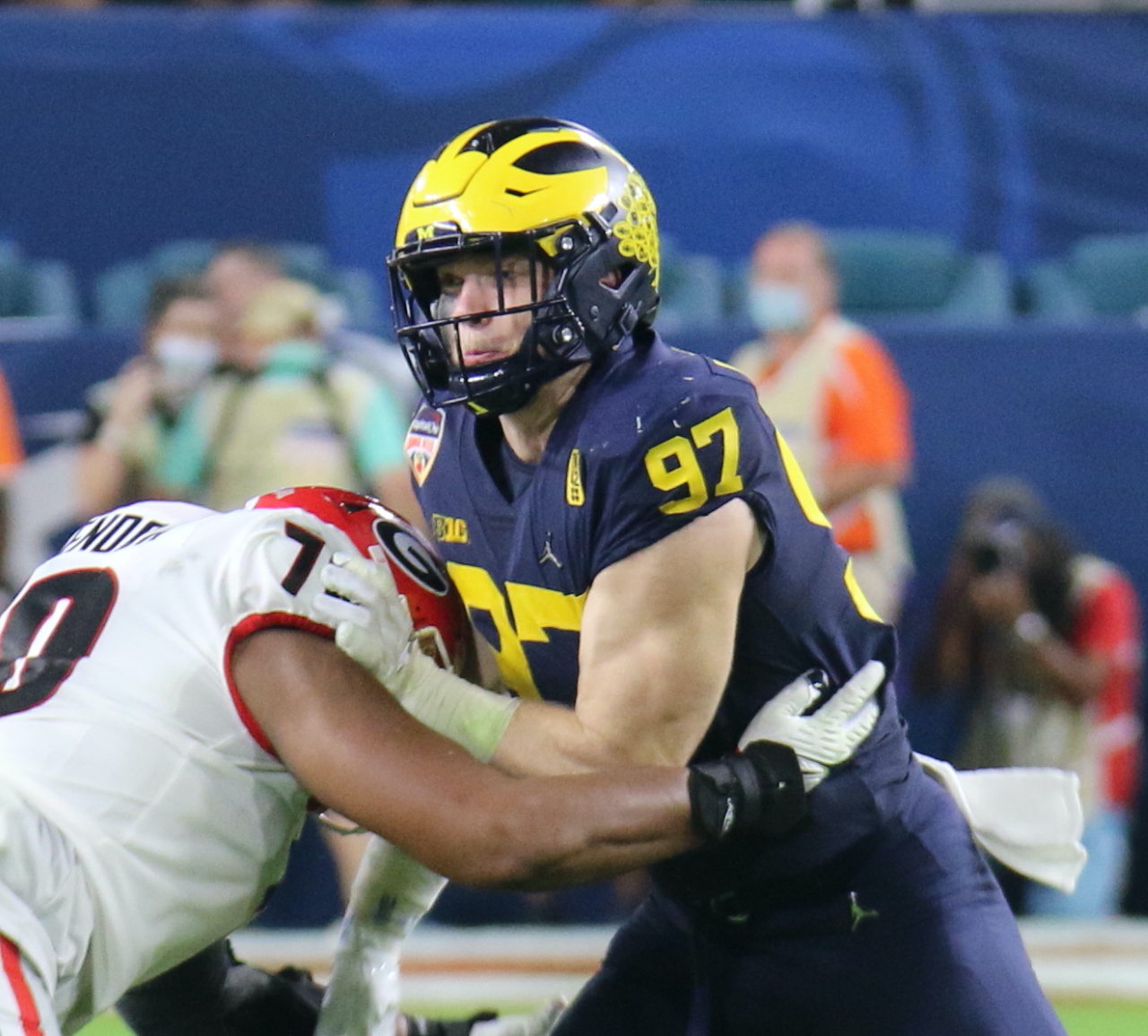 UMGOBLUE.COM Michigan Wolverine Football & Basketball - By Fans...For ...