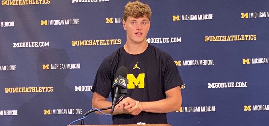 Michigan Football Week 2 - QB J.J. McCarthy - Improving Every Single ...
