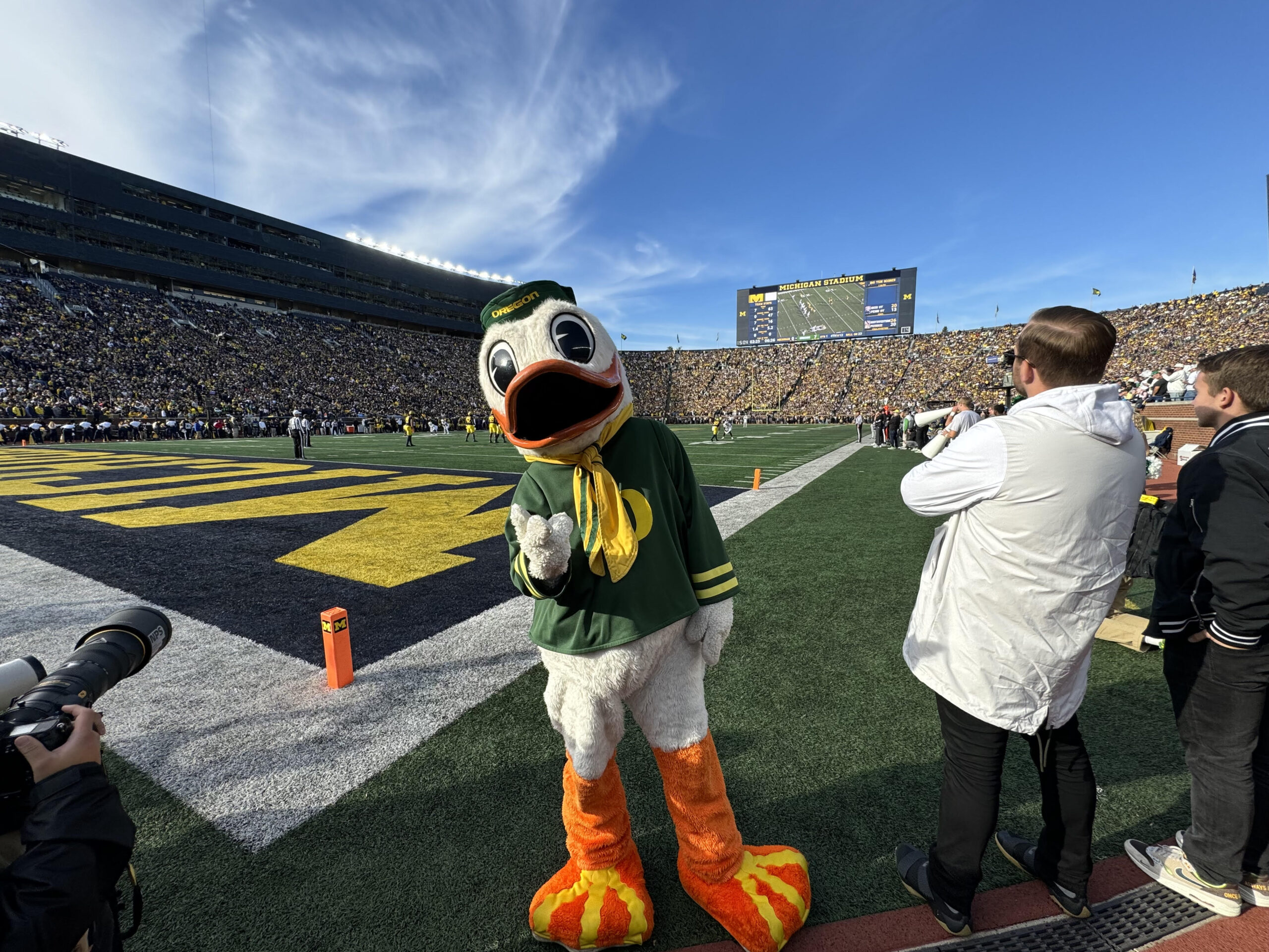 Michigan 17 Oregon 38 - Game 9 Recap | By Fans...For Fans Since 1999 ...