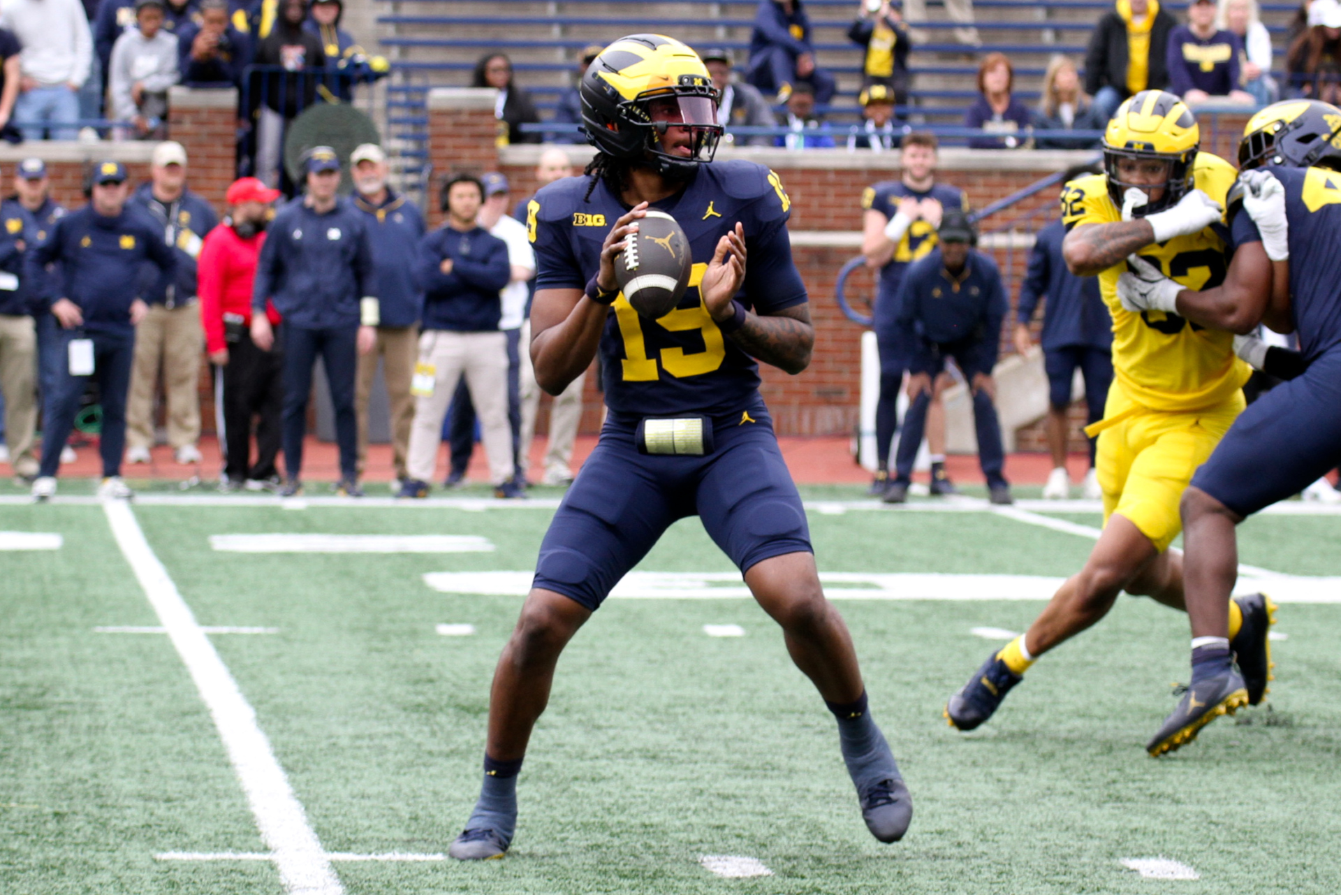 2025 Spring Game – Blue 17 Maize 0 Game Photos | By Fans...For Fans ...